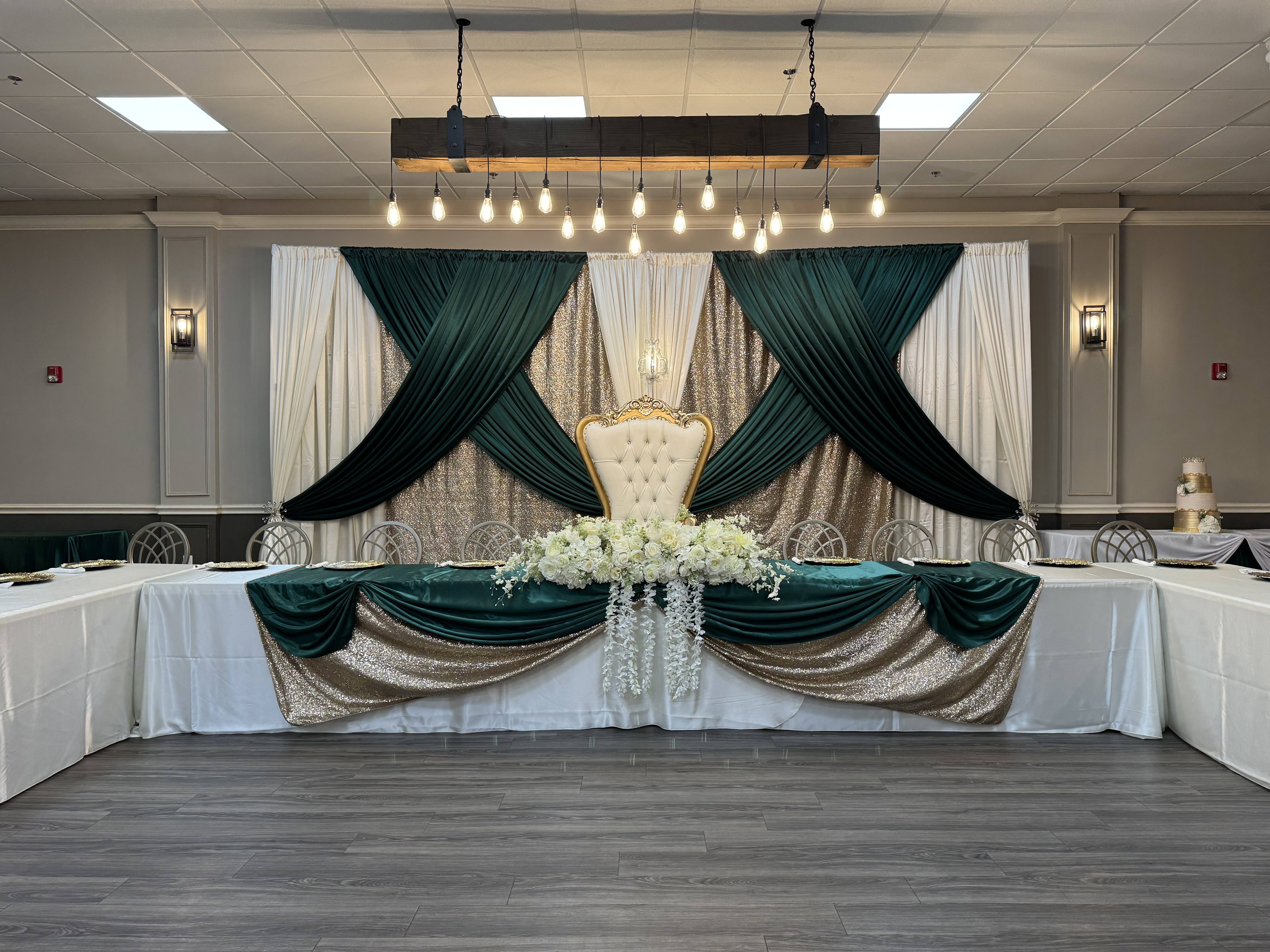 Gallery of the Unique Ballroom